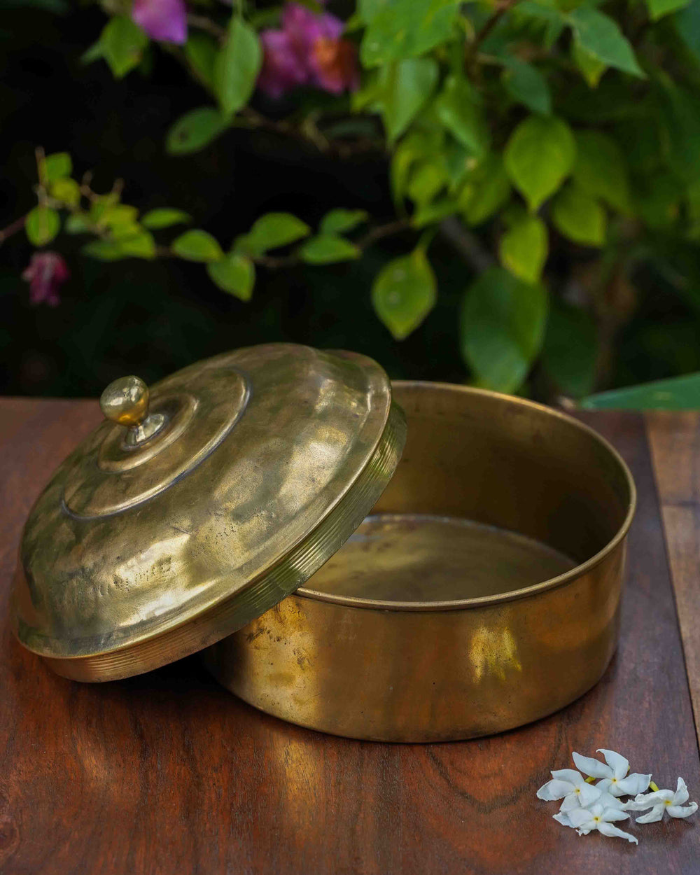 Vintage Brass Decorative Items | Antique Brass Items Decor – Yellow ...